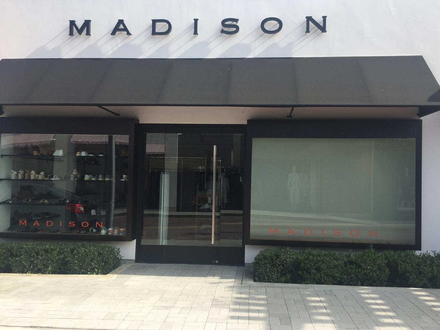 Madison Malibu Women's Boutique | Country Mart